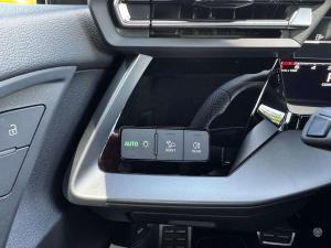 Zaļš Audi A3 2025 Viļņa, ar dzinēja tilpumu 1.50 L un nobraukumu 15 tūkst. km par 34900 €, foto 31 vietnē AUTOMOTO.COM.LV