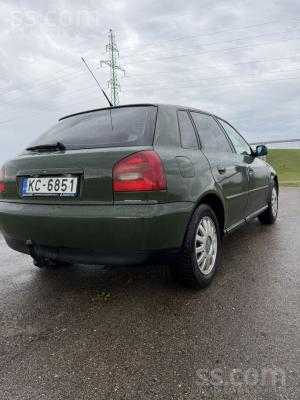 Zaļš Audi A3 1999 Rīga, ar dzinēja tilpumu 1.60 L un nobraukumu 267 tūkst. km par 1500 €, foto 4 vietnē AUTOMOTO.COM.LV
