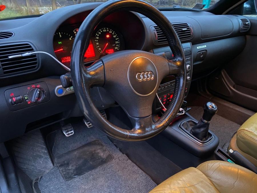 Grey Audi A3 2001 in Riga, with an engine capacity of 1.90 L and mileage of 270 thousand km for 2450 €, photo 18 on AUTOMOTO.COM.LV
