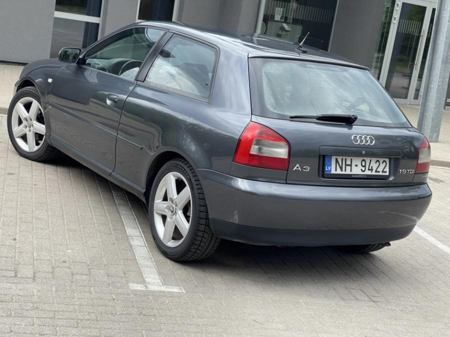Grey Audi A3 2001 in Riga, with an engine capacity of 1.90 L and mileage of 270 thousand km for 2450 €, photo 23 on AUTOMOTO.COM.LV