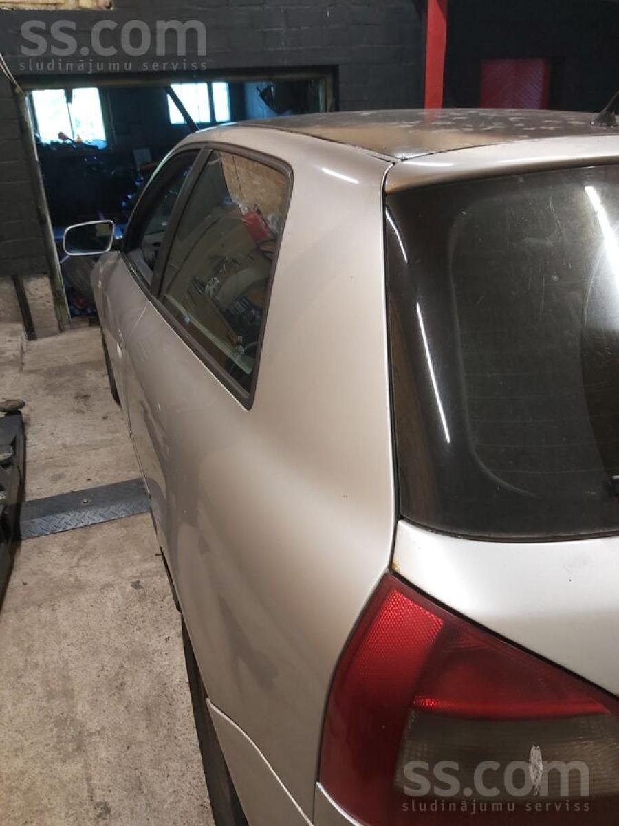 Pelēks Audi A3 2001 Rīga, ar dzinēja tilpumu 1.90 L un nobraukumu 300 tūkst. km par 400 €, foto 3 vietnē AUTOMOTO.COM.LV