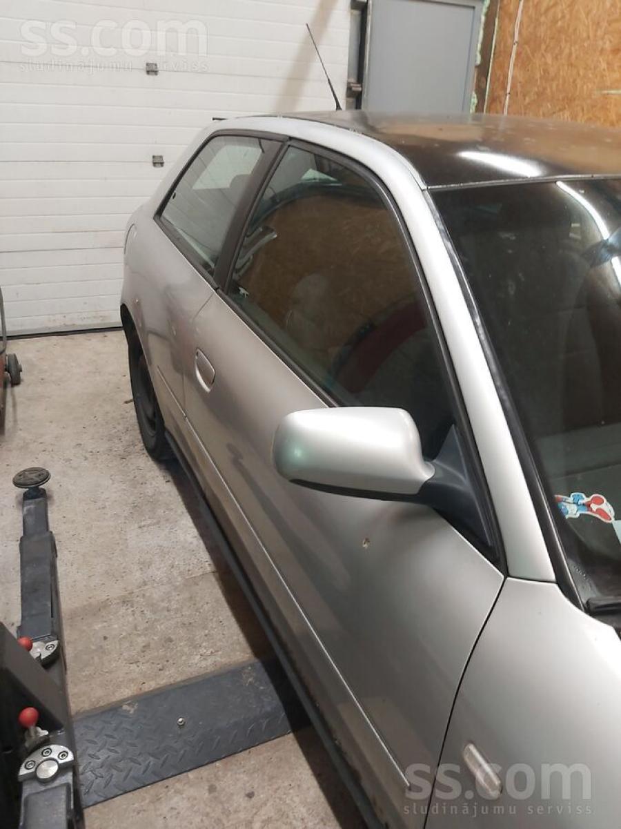 Pelēks Audi A3 2001 Rīga, ar dzinēja tilpumu 1.90 L un nobraukumu 300 tūkst. km par 400 €, foto 4 vietnē AUTOMOTO.COM.LV