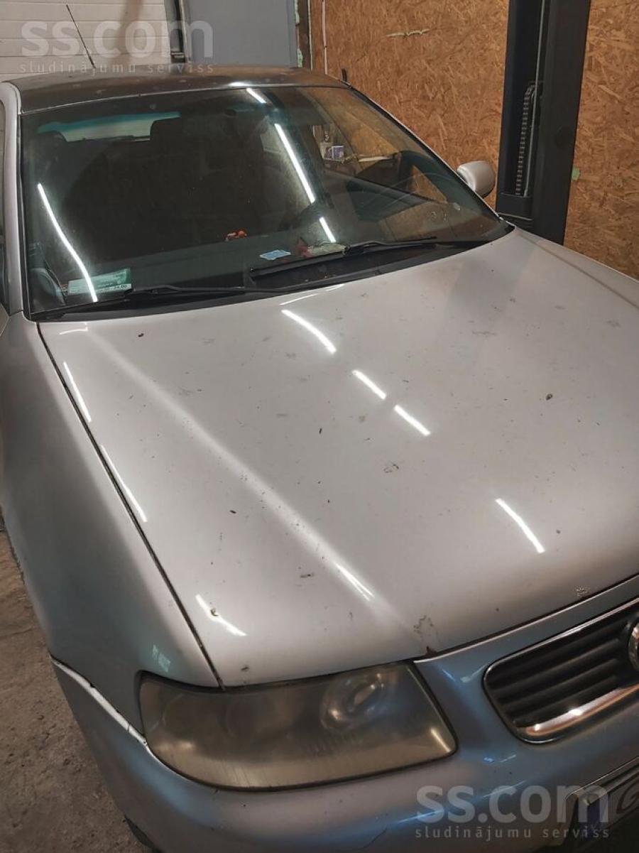 Pelēks Audi A3 2001 Rīga, ar dzinēja tilpumu 1.90 L un nobraukumu 300 tūkst. km par 400 €, foto 5 vietnē AUTOMOTO.COM.LV