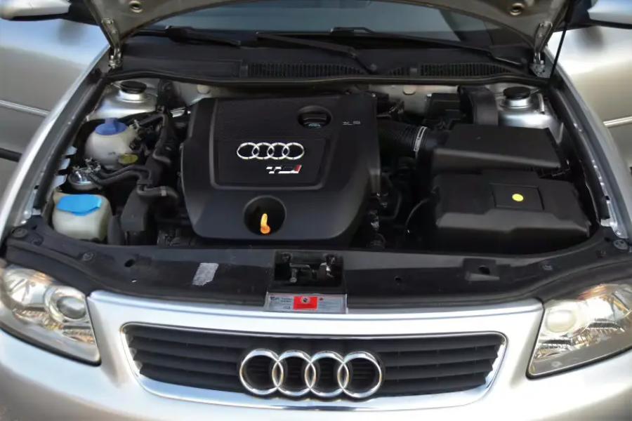 Pelēks Audi A3 2002 Jēkabpils, ar dzinēja tilpumu 1.90 L un nobraukumu 266 tūkst. km par 2650 €, foto 13 vietnē AUTOMOTO.COM.LV