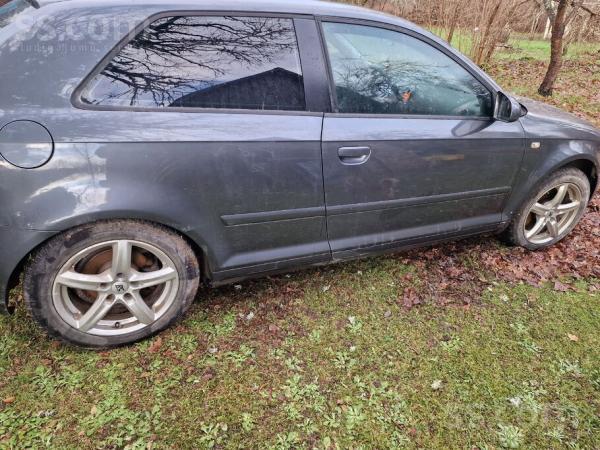 Pelēks Audi A3 2003 Ventspils, ar dzinēja tilpumu 1.90 L un nobraukumu 357 tūkst. km par 1700 €, foto 2 vietnē AUTOMOTO.COM.LV