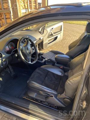 Pelēks Audi A3 2003 Cēsis, ar dzinēja tilpumu 2.00 L un nobraukumu 388 tūkst. km par 1700 €, foto 8 vietnē AUTOMOTO.COM.LV