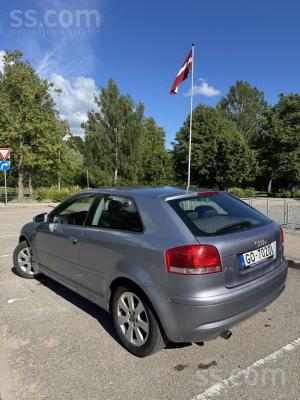 Pelēks Audi A3 2003 Saldus, ar dzinēja tilpumu 1.60 L un nobraukumu 421 tūkst. km par 1500 €, foto 4 vietnē AUTOMOTO.COM.LV