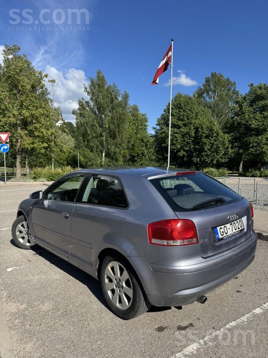 Pelēks Audi A3 2003 Saldus, ar dzinēja tilpumu 1.60 L un nobraukumu 421 tūkst. km par 1500 €, foto 4 vietnē AUTOMOTO.COM.LV