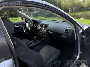Grey Audi A3 2003 in Cesis, with an engine capacity of 1.60 L and mileage of 247 thousand km for 1350 €, photo 8 on AUTOMOTO.COM.LV