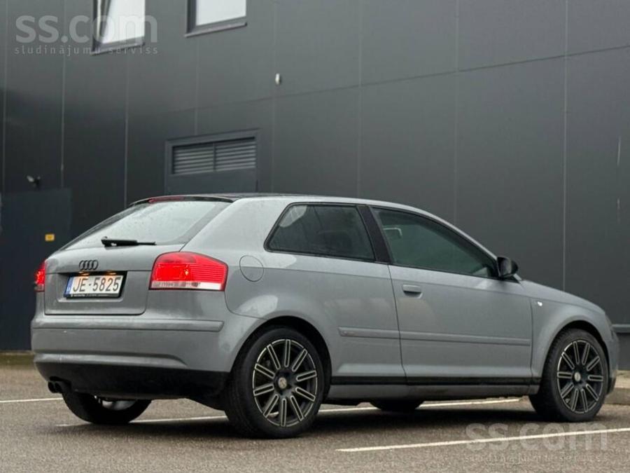 Pelēks Audi A3 2004 Rīga, ar dzinēja tilpumu 2.00 L un nobraukumu 303 tūkst. km par 1890 €, foto 3 vietnē AUTOMOTO.COM.LV