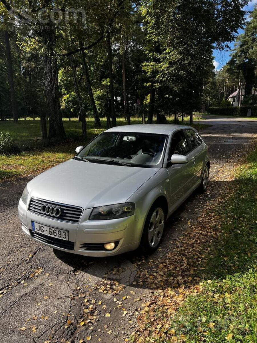Grey Audi A3 2004 in Riga, with an engine capacity of 2.00 L and mileage of 309 thousand km for 1750 €, photo 4 on AUTOMOTO.COM.LV