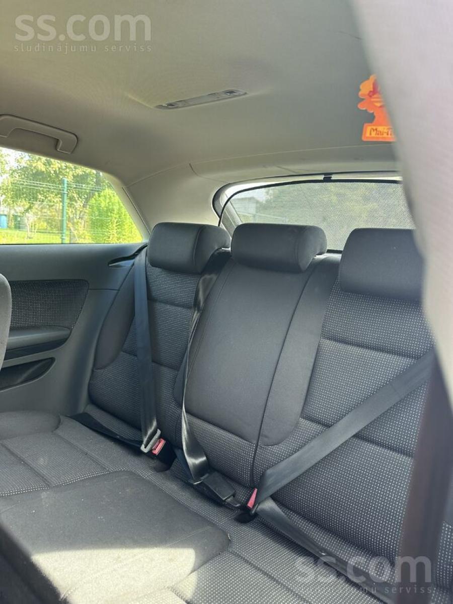 Pelēks Audi A3 2005 Gulbene, ar dzinēja tilpumu 1.90 L un nobraukumu 332 tūkst. km par 1450 €, foto 10 vietnē AUTOMOTO.COM.LV