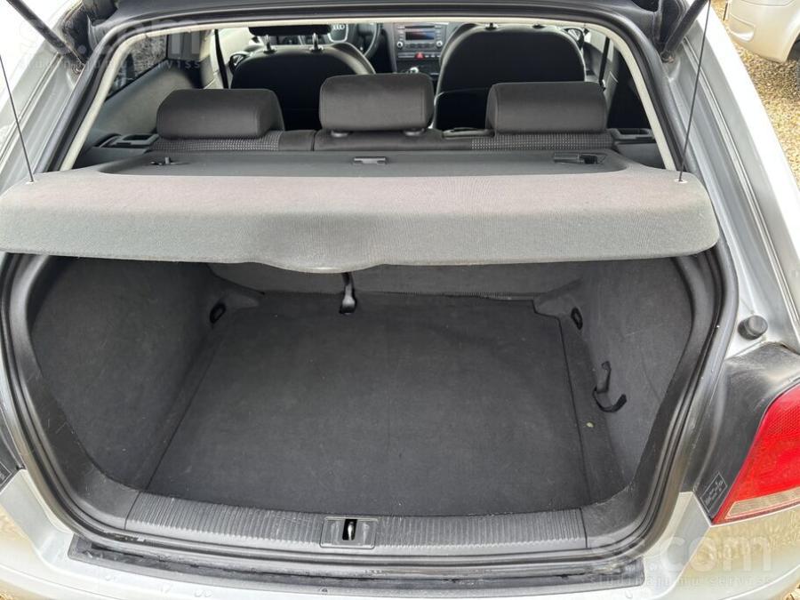 Pelēks Audi A3 2007 Rēzekne, ar dzinēja tilpumu 1.90 L un nobraukumu 243 tūkst. km par 1750 €, foto 6 vietnē AUTOMOTO.COM.LV