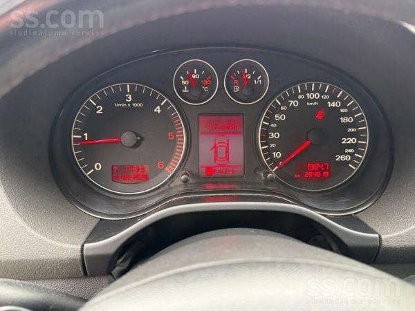 Grey Audi A3 2008 in Riga, with an engine capacity of 2.00 L and mileage of 264 thousand km for 4300 €, photo 4 on AUTOMOTO.COM.LV
