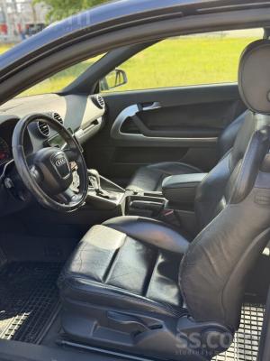 Grey Audi A3 2008 in Riga, with an engine capacity of 2.00 L and mileage of 264 thousand km for 3300 €, photo 10 on AUTOMOTO.COM.LV