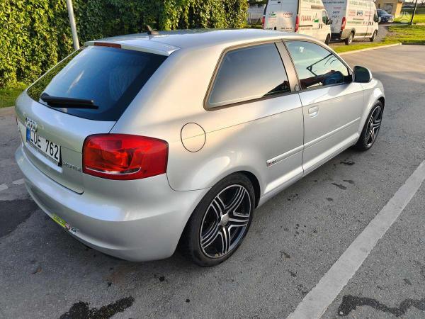 Pelēks Audi A3 2008 Viļņa, ar dzinēja tilpumu 1.60 L un nobraukumu 281 tūkst. km par 2750 €, foto 3 vietnē AUTOMOTO.COM.LV