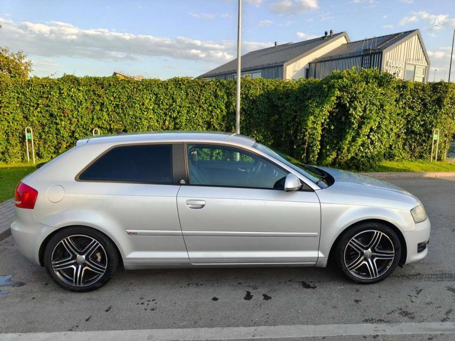 Pelēks Audi A3 2008 Viļņa, ar dzinēja tilpumu 1.60 L un nobraukumu 281 tūkst. km par 2750 €, foto 4 vietnē AUTOMOTO.COM.LV