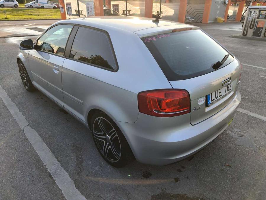 Pelēks Audi A3 2008 Viļņa, ar dzinēja tilpumu 1.60 L un nobraukumu 281 tūkst. km par 2750 €, foto 6 vietnē AUTOMOTO.COM.LV