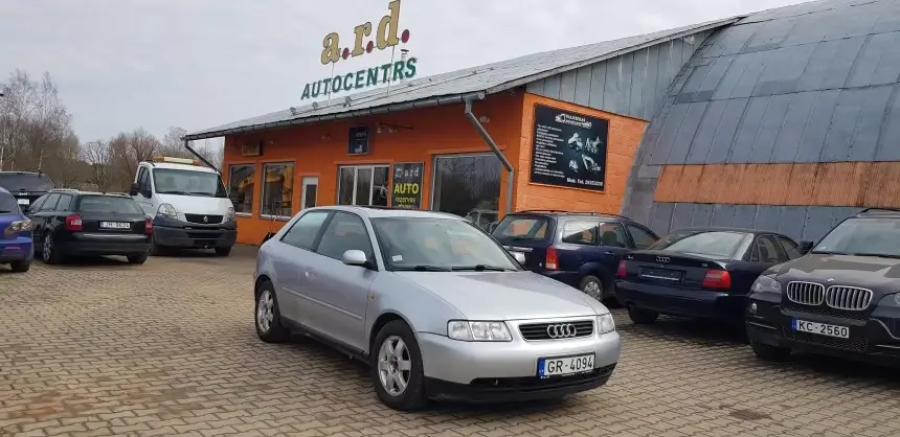 Grey Audi A3 1996 in Valmiera, with an engine capacity of 1.80 L and mileage of 285 thousand km for 900 €, photo 1 on AUTOMOTO.COM.LV