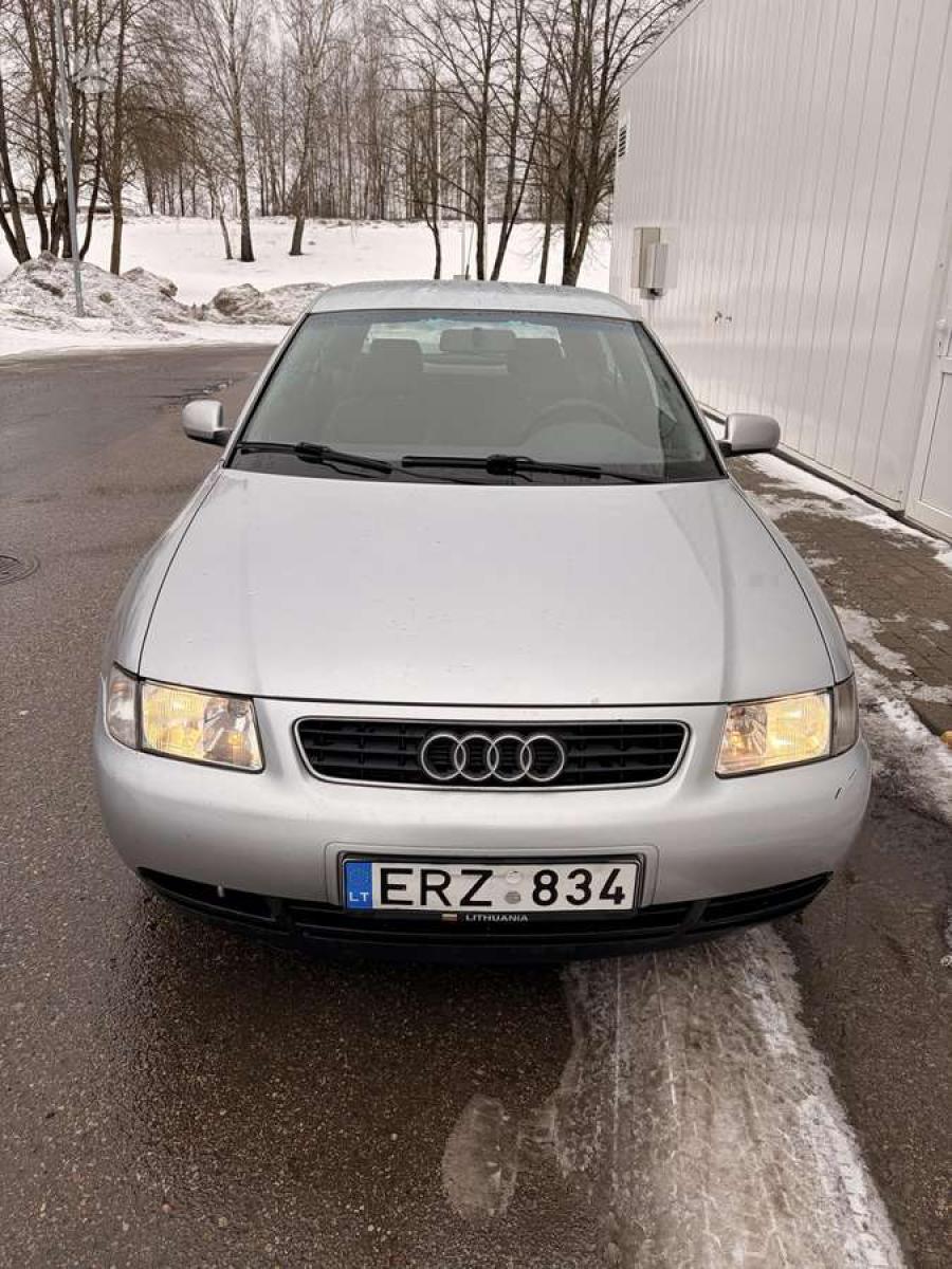 Grey Audi A3 1997 in Trakai, with an engine capacity of 1.78 L and mileage of 235 thousand km for 1300 €, photo 3 on AUTOMOTO.COM.LV