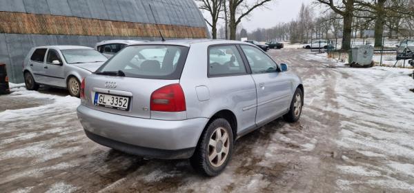 Grey Audi A3 1997 in Riga, with an engine capacity of 1.80 L and mileage of 249 thousand km for 1050 €, photo 3 on AUTOMOTO.COM.LV