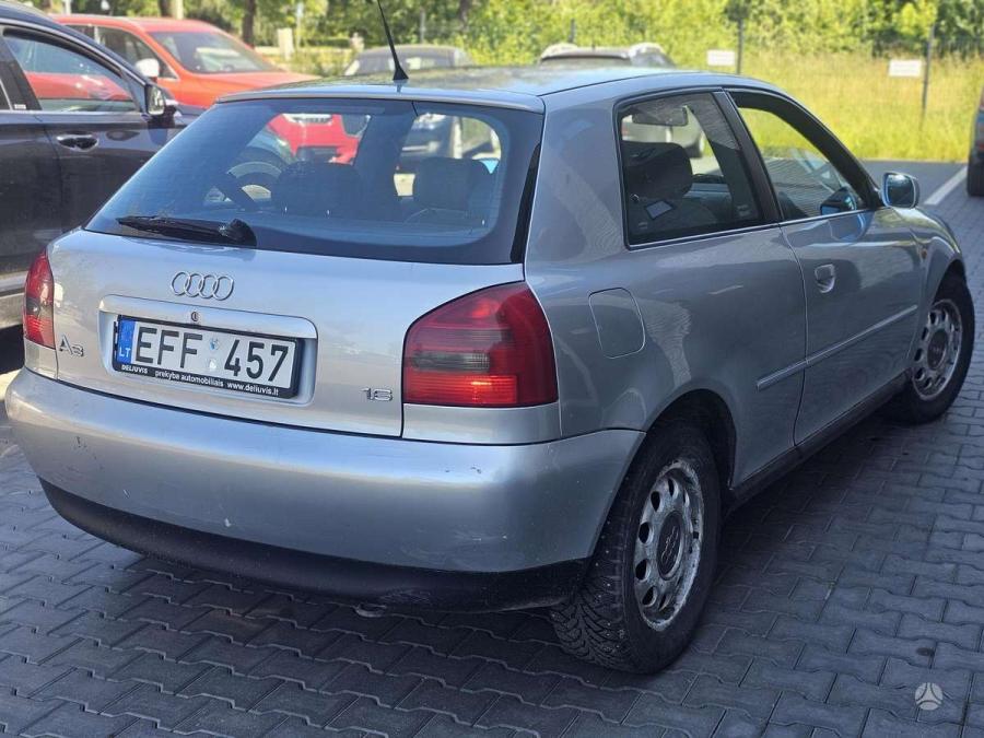 Pelēks Audi A3 1998 Kauņa, ar dzinēja tilpumu 1.60 L un nobraukumu 266 tūkst. km par 999 €, foto 6 vietnē AUTOMOTO.COM.LV