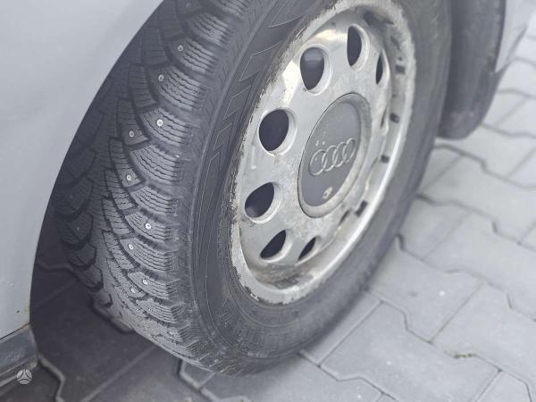 Grey Audi A3 1998 in Kaunas, with an engine capacity of 1.60 L and mileage of 266 thousand km for 999 €, photo 6 on AUTOMOTO.COM.LV