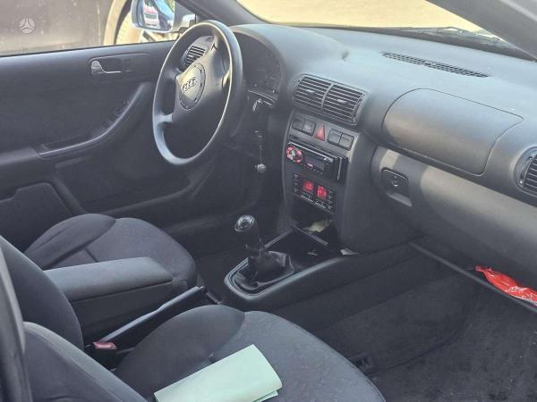 Grey Audi A3 1998 in Kaunas, with an engine capacity of 1.60 L and mileage of 266 thousand km for 999 €, photo 7 on AUTOMOTO.COM.LV