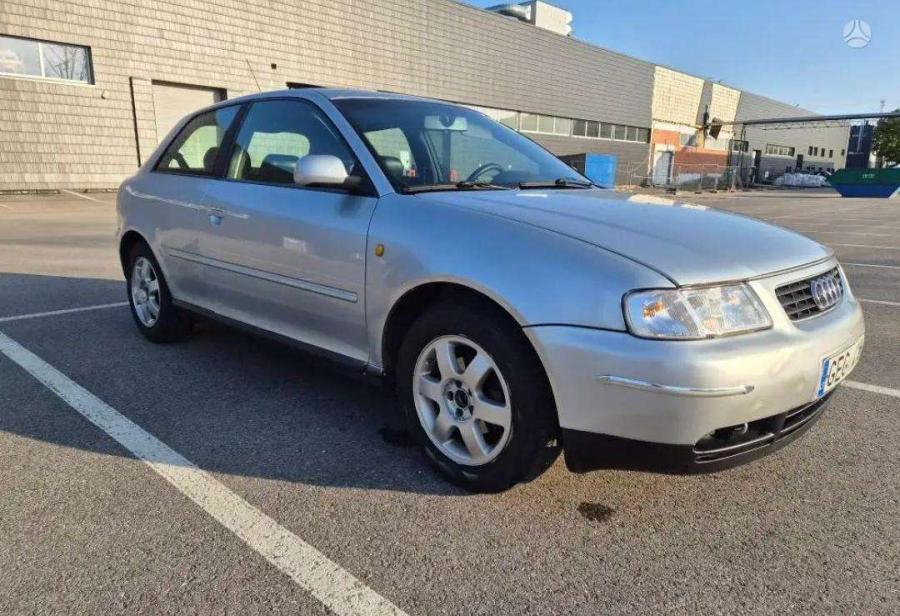 Pelēks Audi A3 1998 Kauņa, ar dzinēja tilpumu 1.60 L un nobraukumu 270 tūkst. km par 720 €, foto 4 vietnē AUTOMOTO.COM.LV