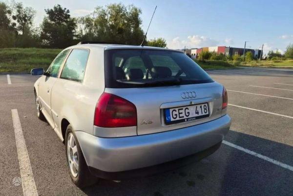 Серый Ауди А3 1998 в Каунас, объемом двигателя 1.60 л и пробегом 270 тыс. км за 720 €, фото 5 на AUTOMOTO.COM.LV