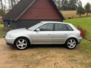 Pelēks Audi A3 1999 Tallina, ar dzinēja tilpumu 1.80 L un nobraukumu 0 tūkst. km par 3000 €, foto 3 vietnē AUTOMOTO.COM.LV