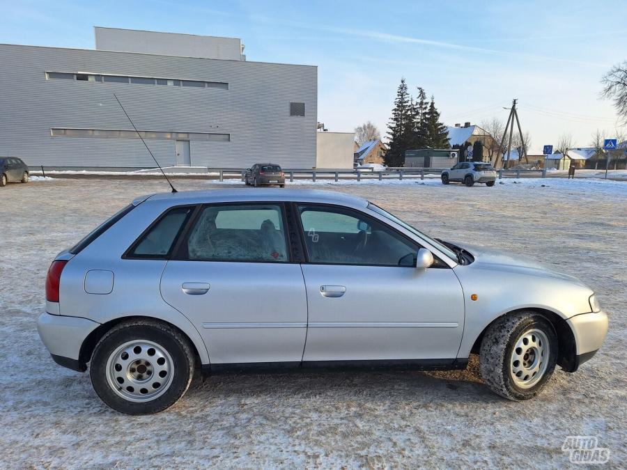 Серый Ауди А3 1999 в Вилкавишкис, объемом двигателя 1.90 л и пробегом 290 тыс. км за 700 €, фото 5 на AUTOMOTO.COM.LV