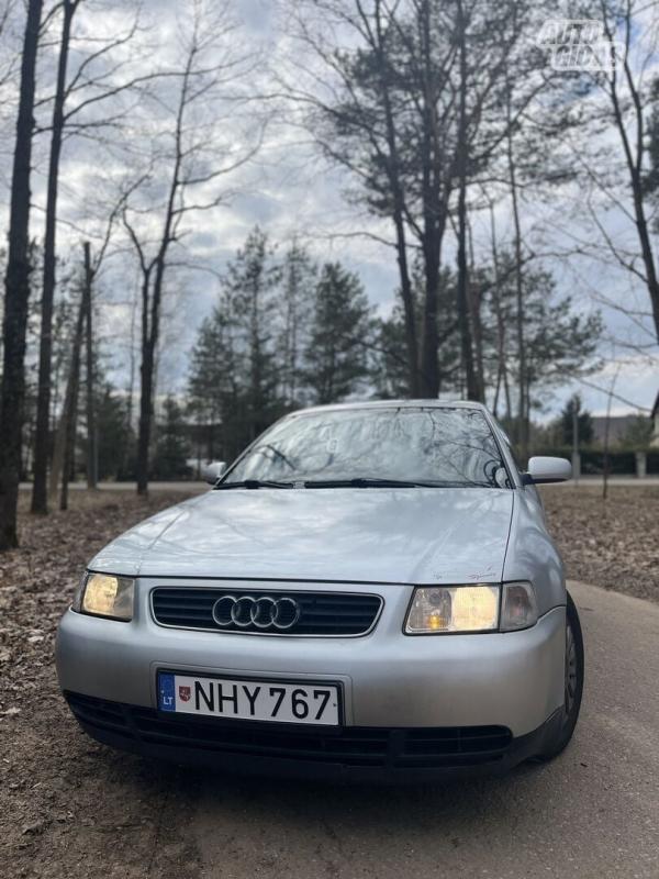 Pelēks Audi A3 1999 Jurbarkas, ar dzinēja tilpumu 1.90 L un nobraukumu 350 tūkst. km par 850 €, foto 2 vietnē AUTOMOTO.COM.LV