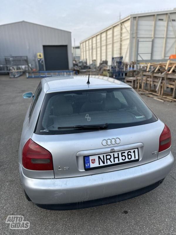Pelēks Audi A3 1999 Viļņa, ar dzinēja tilpumu 1.60 L un nobraukumu 341 tūkst. km par 680 €, foto 3 vietnē AUTOMOTO.COM.LV