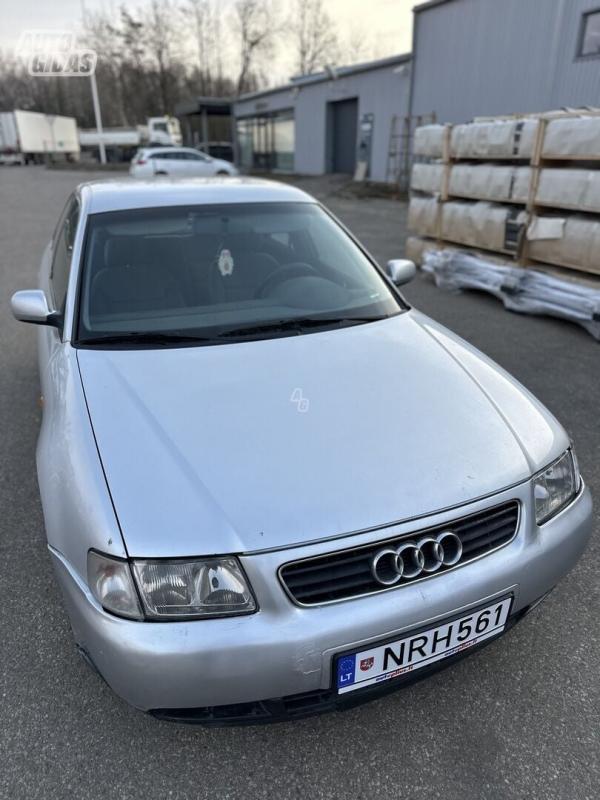 Pelēks Audi A3 1999 Viļņa, ar dzinēja tilpumu 1.60 L un nobraukumu 341 tūkst. km par 680 €, foto 6 vietnē AUTOMOTO.COM.LV