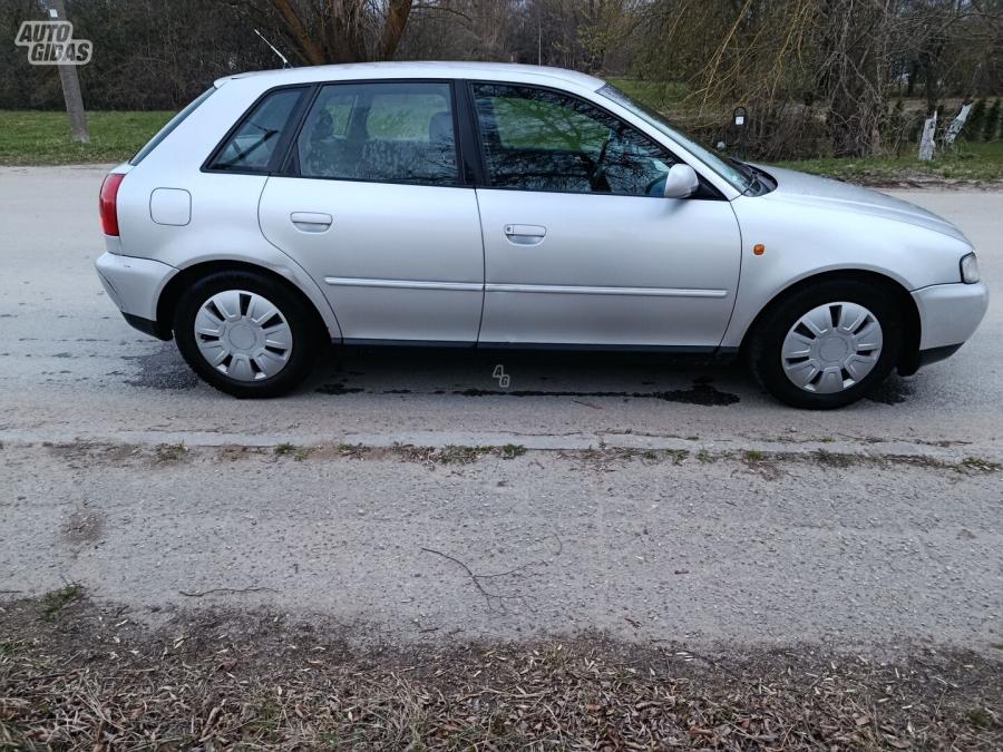 Pelēks Audi A3 1999 Joniškis, ar dzinēja tilpumu 1.60 L un nobraukumu 230 tūkst. km par 750 €, foto 6 vietnē AUTOMOTO.COM.LV