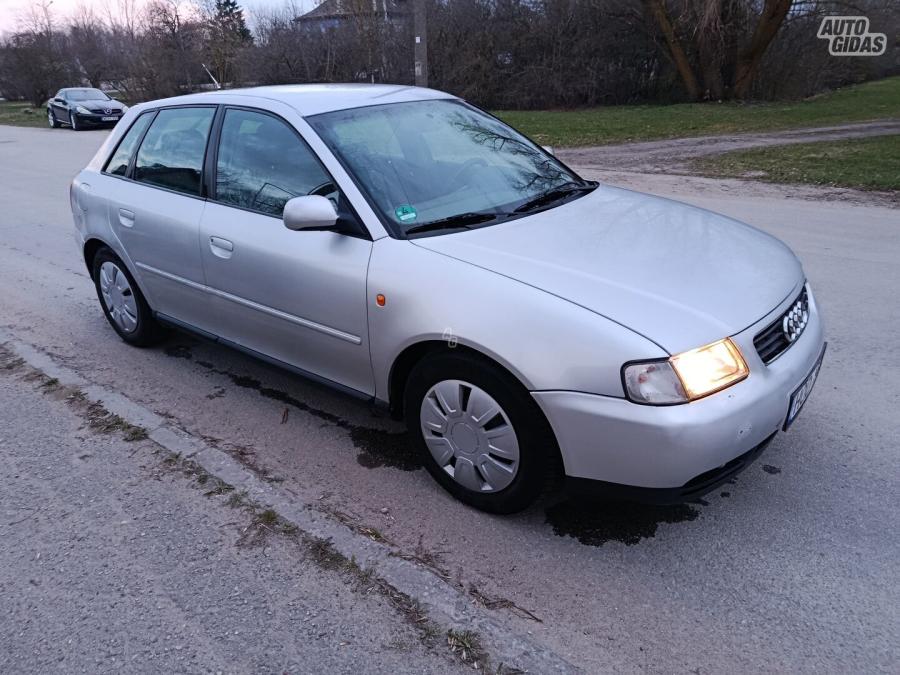 Pelēks Audi A3 1999 Joniškis, ar dzinēja tilpumu 1.60 L un nobraukumu 230 tūkst. km par 750 €, foto 13 vietnē AUTOMOTO.COM.LV
