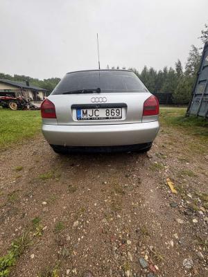 Grey Audi A3 1999 in Klaipeda, with an engine capacity of 1.90 L and mileage of 300 thousand km for 580 €, photo 5 on AUTOMOTO.COM.LV