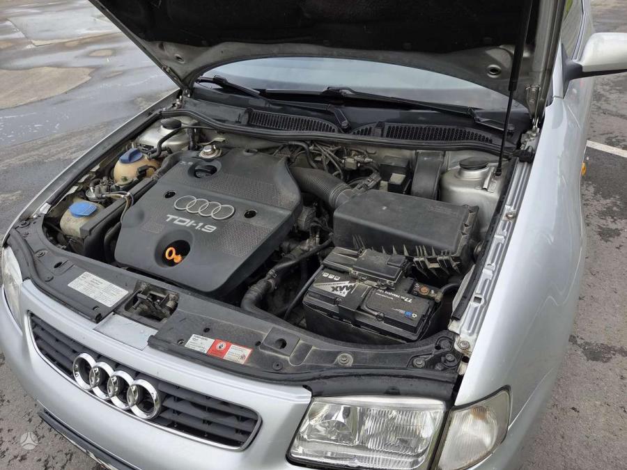 Pelēks Audi A3 1999 Panevēža, ar dzinēja tilpumu 1.90 L un nobraukumu 425 tūkst. km par 700 €, foto 6 vietnē AUTOMOTO.COM.LV