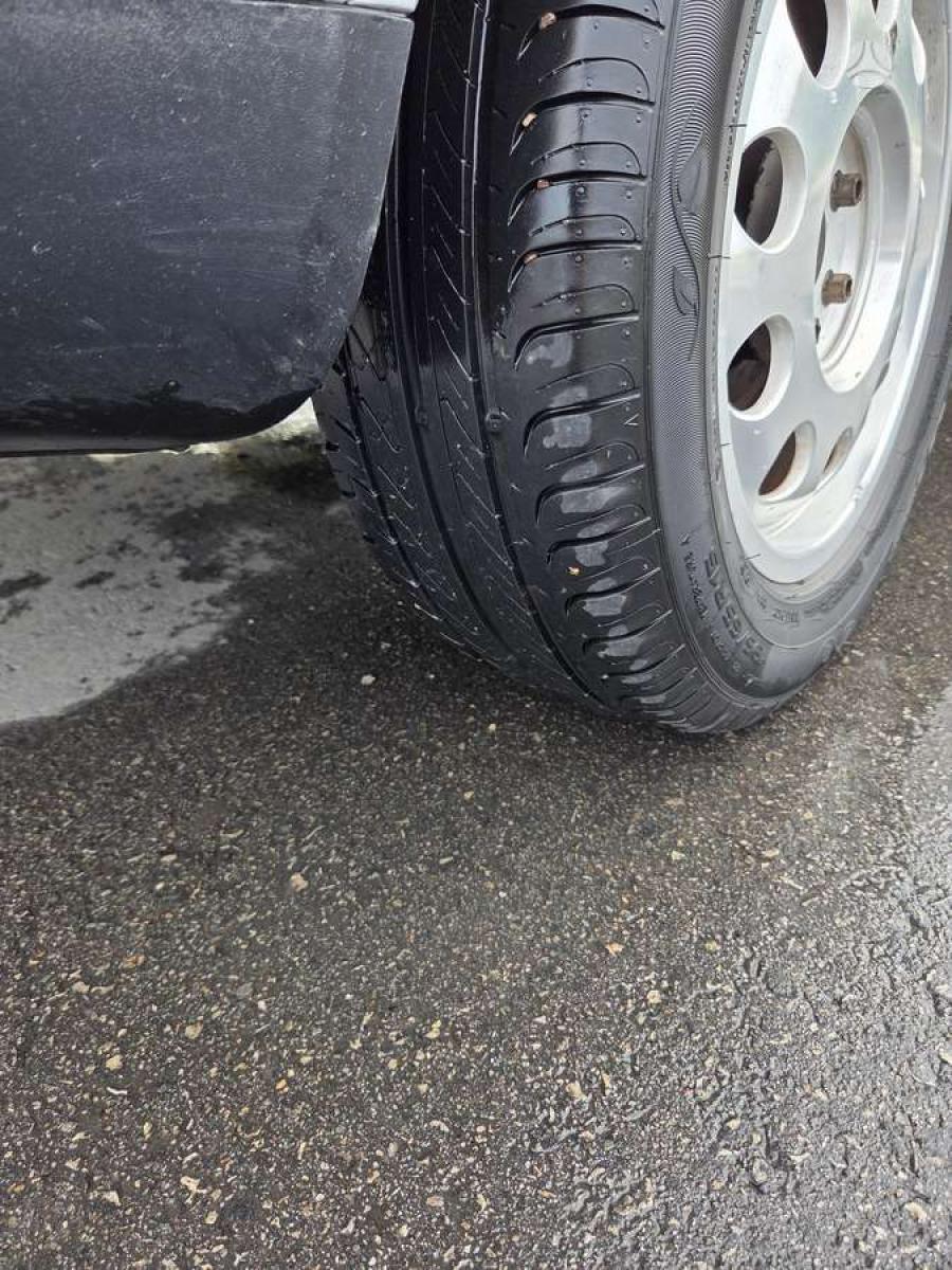 Pelēks Audi A3 1999 Panevēža, ar dzinēja tilpumu 1.90 L un nobraukumu 425 tūkst. km par 700 €, foto 10 vietnē AUTOMOTO.COM.LV
