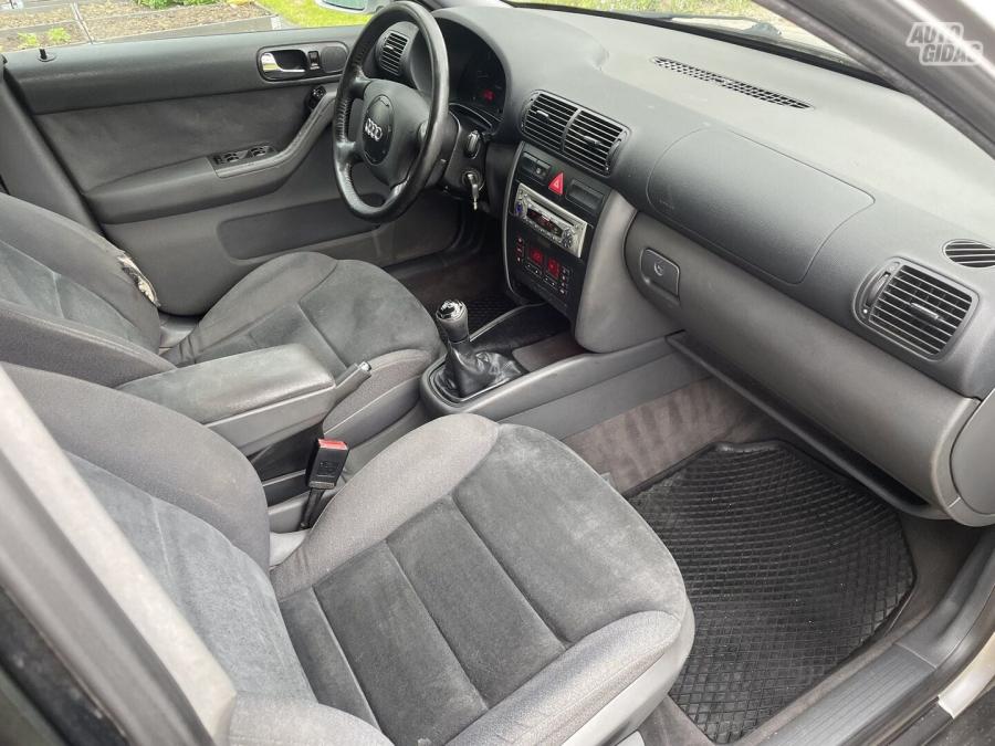 Pelēks Audi A3 2000 Viļņa, ar dzinēja tilpumu 1.90 L un nobraukumu 372 tūkst. km par 800 €, foto 7 vietnē AUTOMOTO.COM.LV