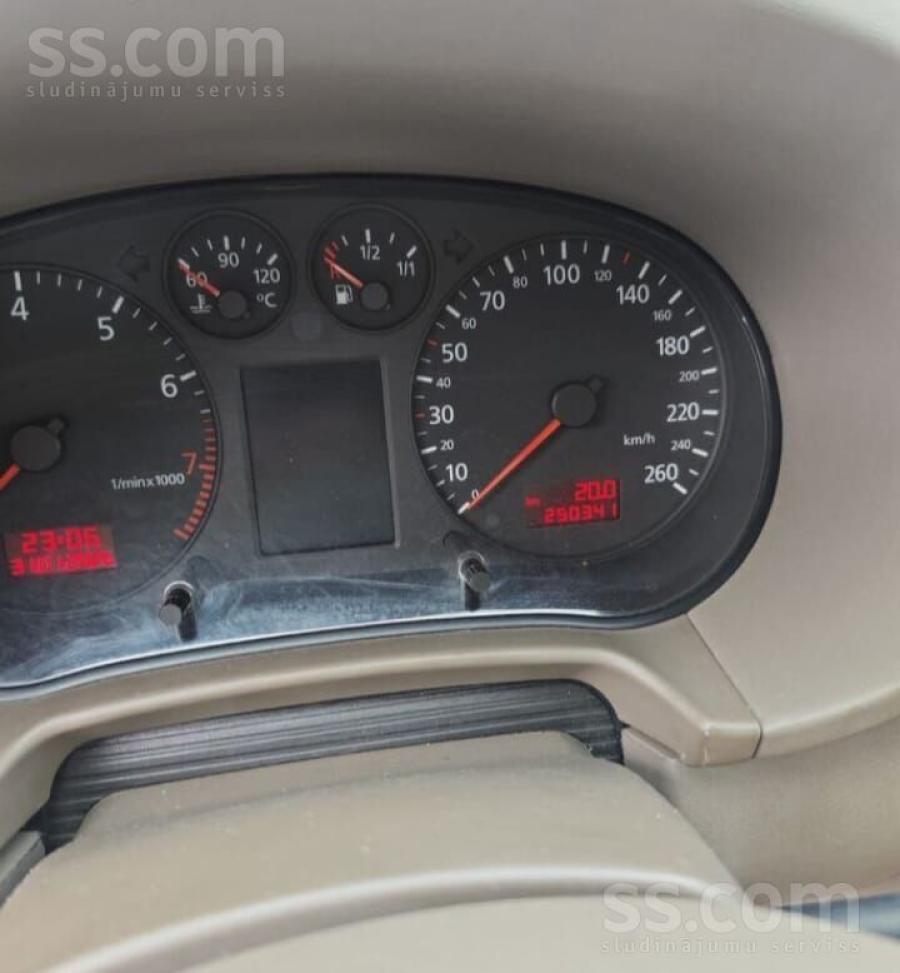 Pelēks Audi A3 2000 Jelgava, ar dzinēja tilpumu 1.80 L un nobraukumu 0 tūkst. km par 1099 €, foto 4 vietnē AUTOMOTO.COM.LV