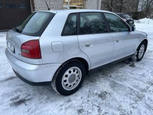 Grey Audi A3 2000 in Limbazi, with an engine capacity of 1.60 L and mileage of 156 thousand km for 2650 €, photo 5 on AUTOMOTO.COM.LV