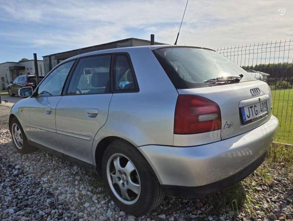 Pelēks Audi A3 2000 Klaipėda, ar dzinēja tilpumu 1.60 L un nobraukumu 252 tūkst. km par 950 €, foto 4 vietnē AUTOMOTO.COM.LV