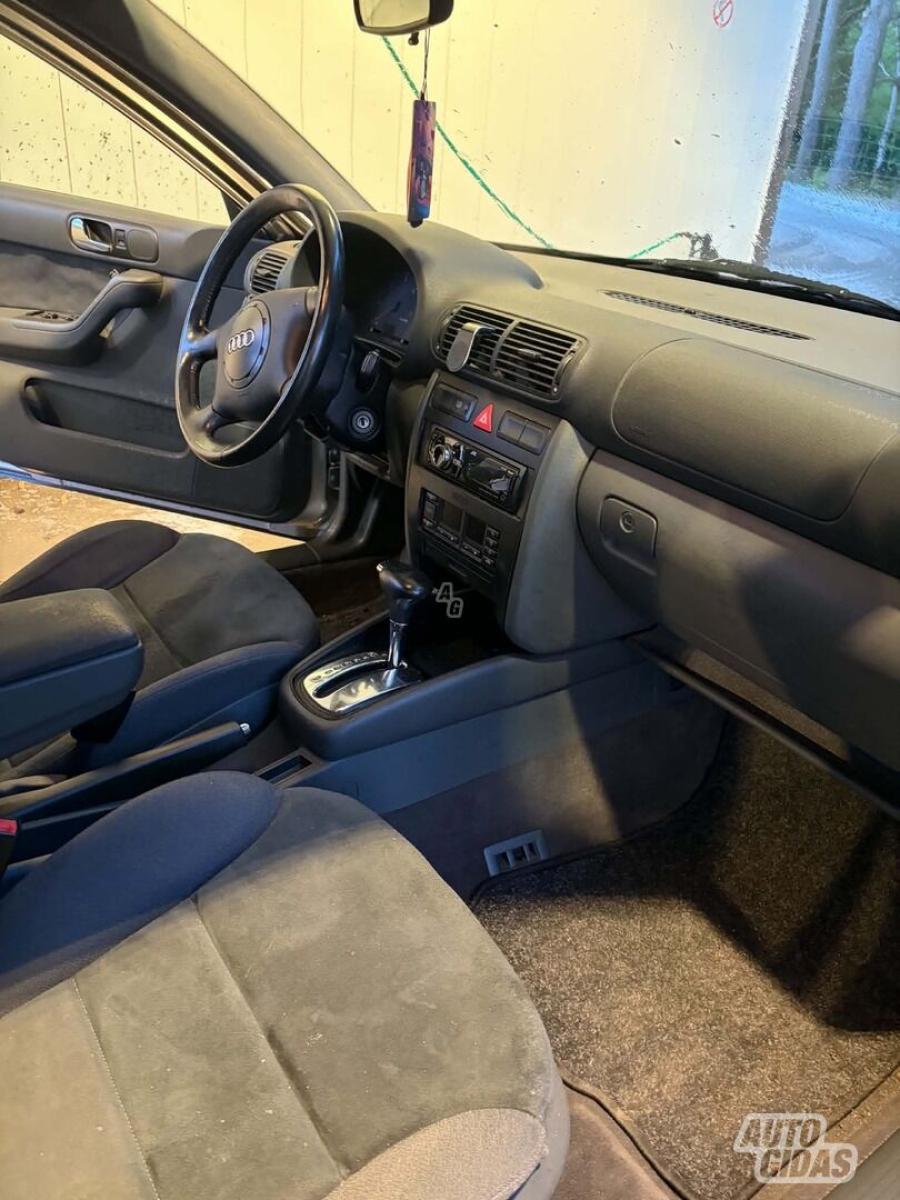 Pelēks Audi A3 2000 Utena, ar dzinēja tilpumu 1.90 L un nobraukumu 327 tūkst. km par 1200 €, foto 14 vietnē AUTOMOTO.COM.LV
