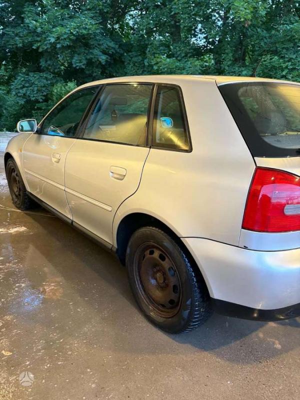 Pelēks Audi A3 2000 Utena, ar dzinēja tilpumu 1.90 L un nobraukumu 327 tūkst. km par 1200 €, foto 6 vietnē AUTOMOTO.COM.LV
