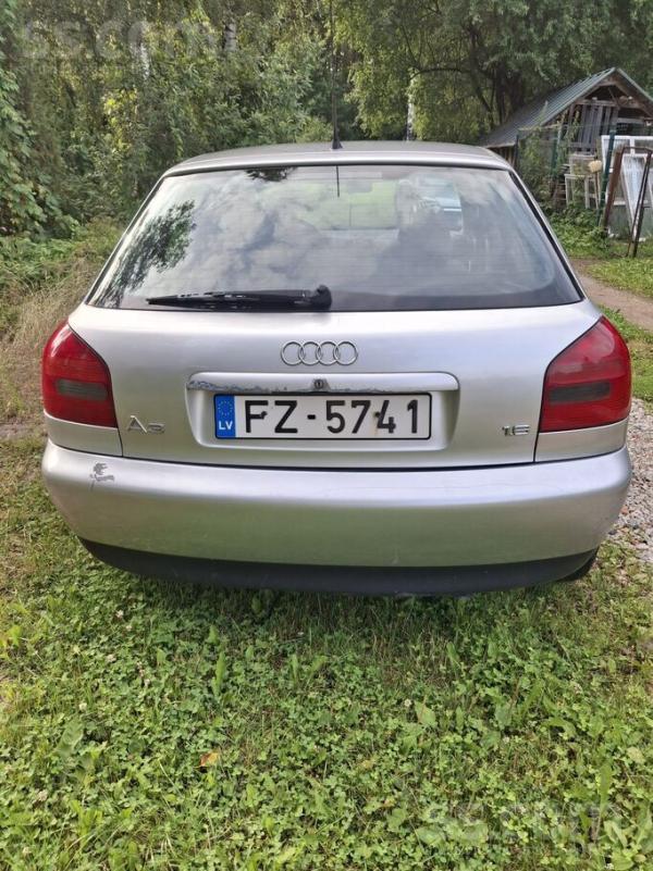 Grey Audi A3 2000 in Riga, with an engine capacity of 1.60 L and mileage of 291 thousand km for 750 €, photo 7 on AUTOMOTO.COM.LV