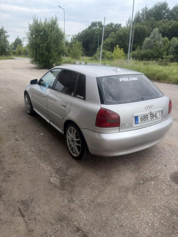 Grey Audi A3 2000 in Polva, with an engine capacity of 1.80 L and mileage of 326 thousand km for 1200 €, photo 3 on AUTOMOTO.COM.LV