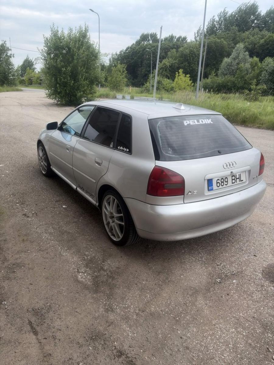 Grey Audi A3 2000 in Polva, with an engine capacity of 1.80 L and mileage of 326 thousand km for 1200 €, photo 10 on AUTOMOTO.COM.LV