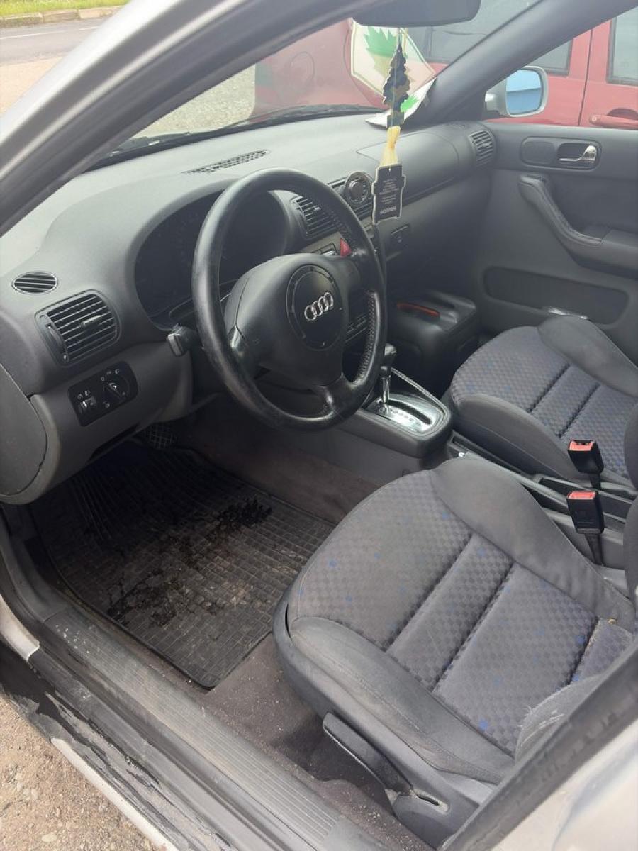 Grey Audi A3 2000 in Polva, with an engine capacity of 1.80 L and mileage of 326 thousand km for 1200 €, photo 13 on AUTOMOTO.COM.LV